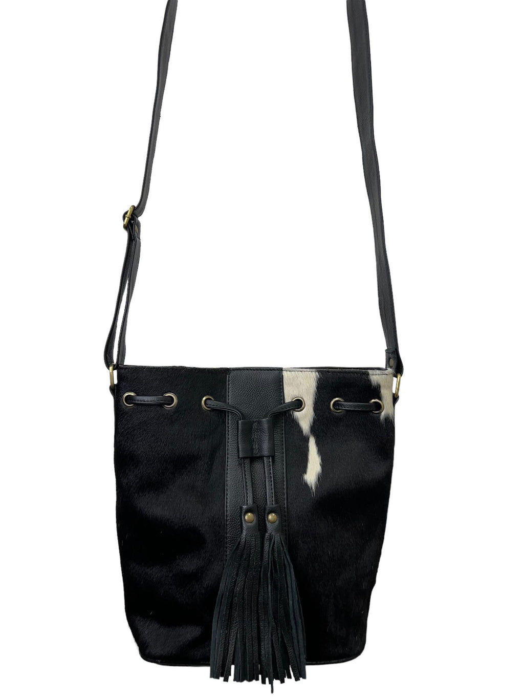 ‘Mingoola’ Cowhide Bucket Bag - Black – Cutting Edge Country